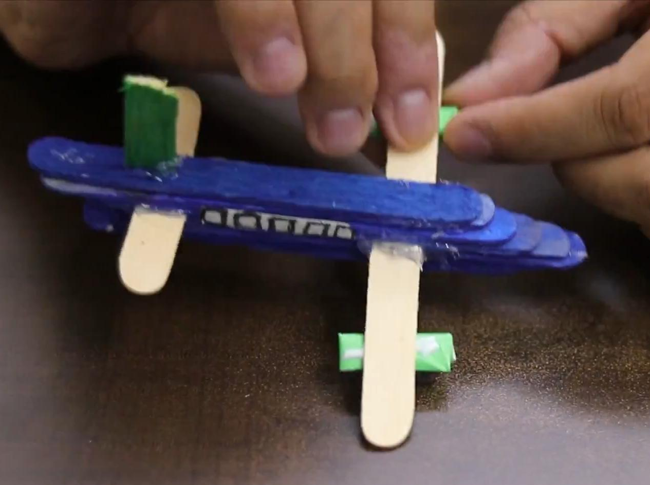 Ice Cream Stick Toy Airplane DIY – Sparsh Hacks